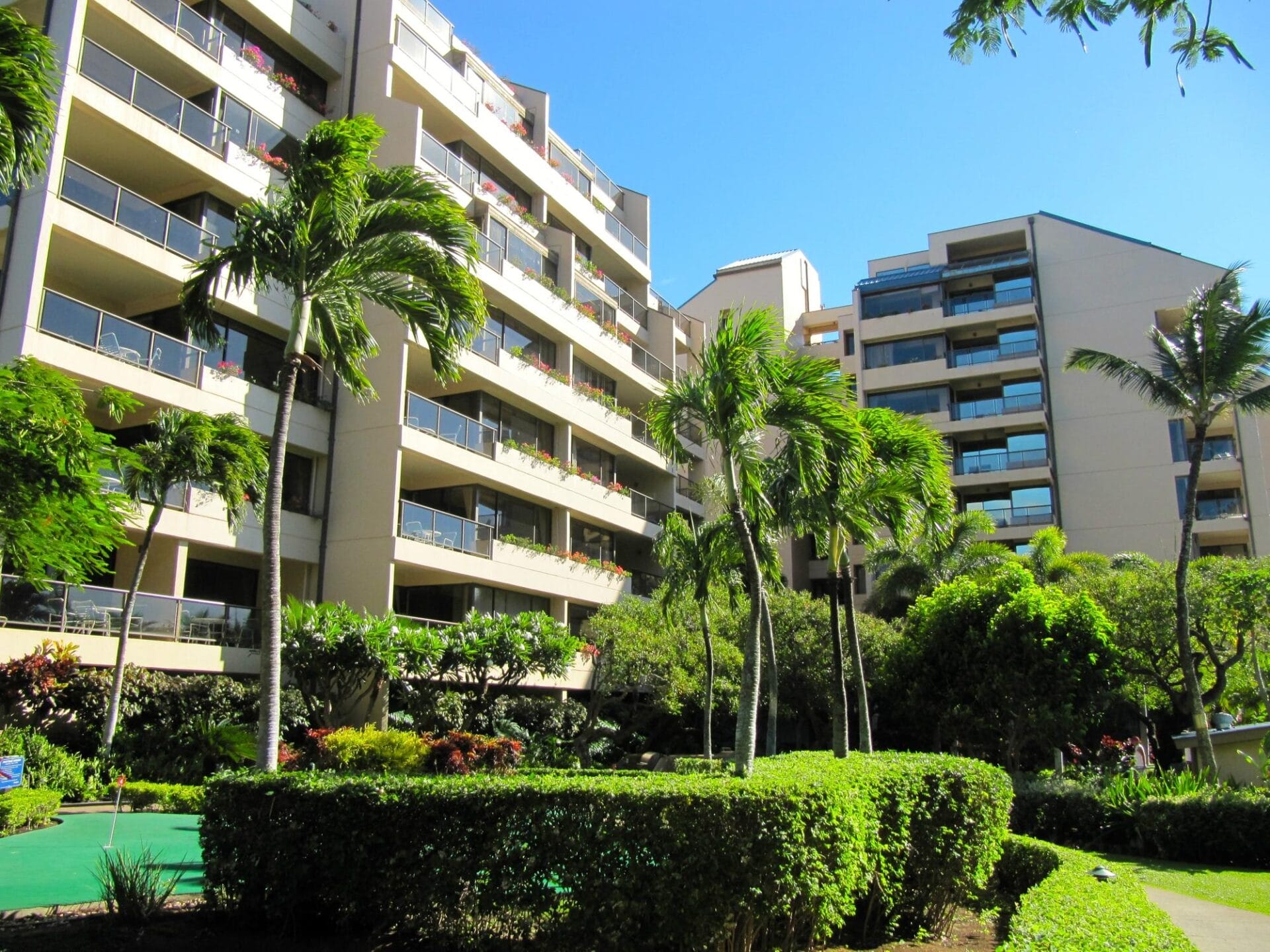 RCI Resorts in Maui [Top 4 Resorts] | Timeshares Only