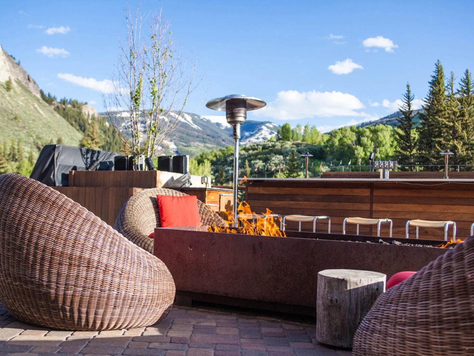 Top Fall Travel Destinations for a Cozy Autumn Getaway | Timeshares Only