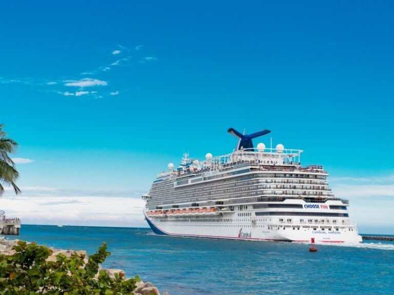 Interval International Vs RCI: Which is Right for You? | Timeshares Only